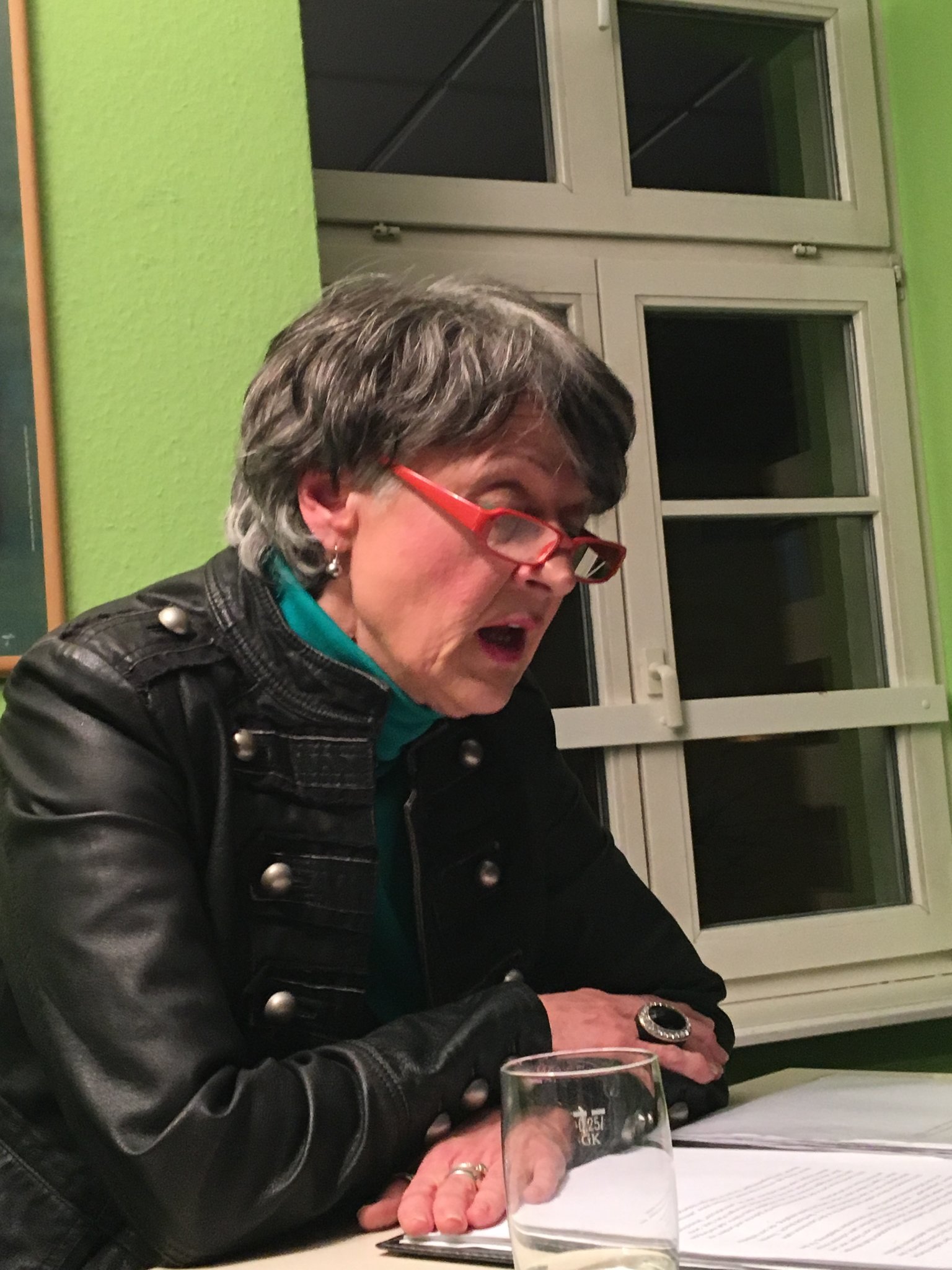 Volles Haus beim Hermann Hesse Abend mit Iris Beiser in der ...