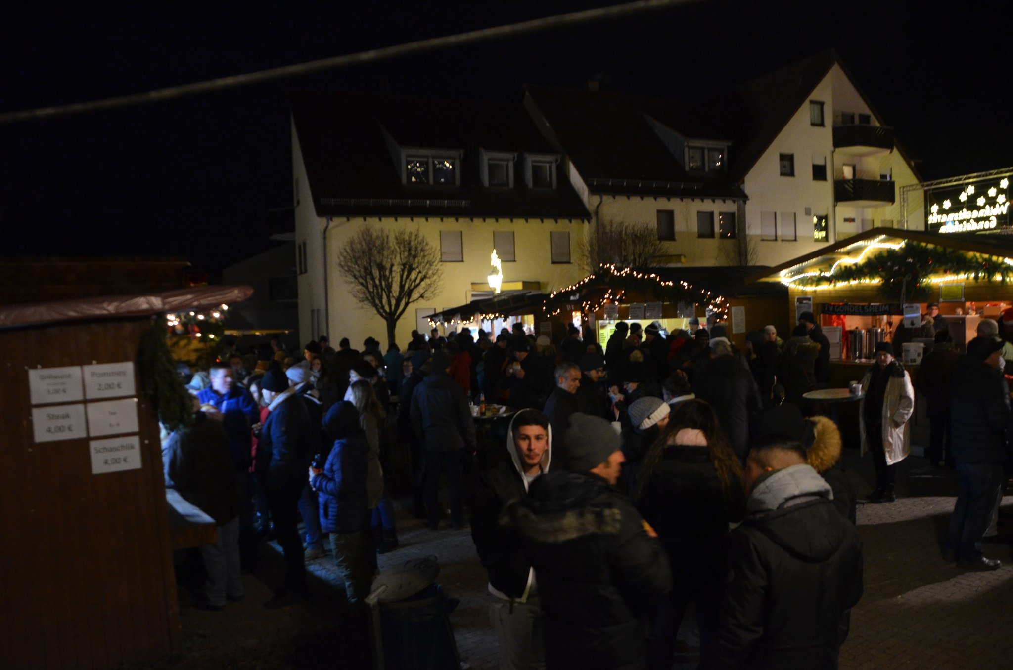 Winter Wonderland auf dem Weihnachtsmarkt in Gondelsheim - Region