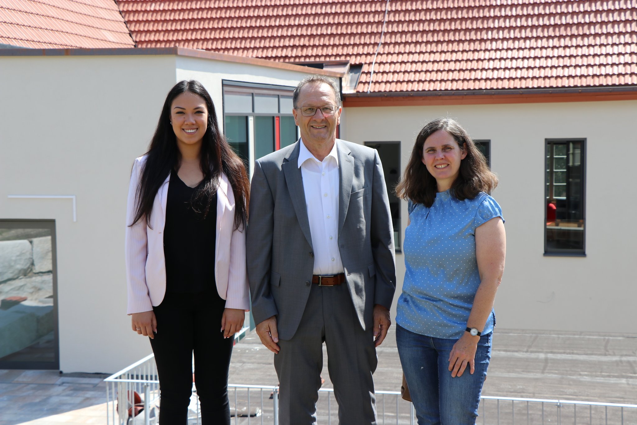 Bürgermeister Thomas Nowitzki begrüßt Nayana Berkemer: Verstärkung für ...
