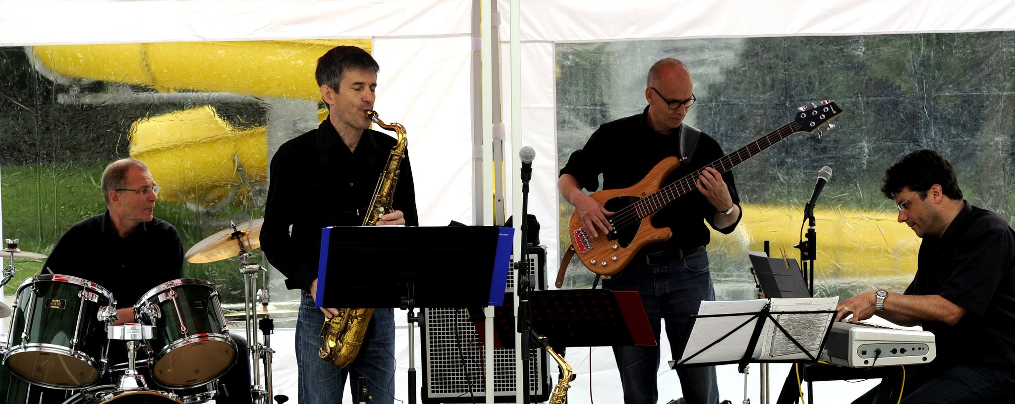 Jazz im Grünen mit den BASEMENT TUNES, featuring Robert Amend, Special ...