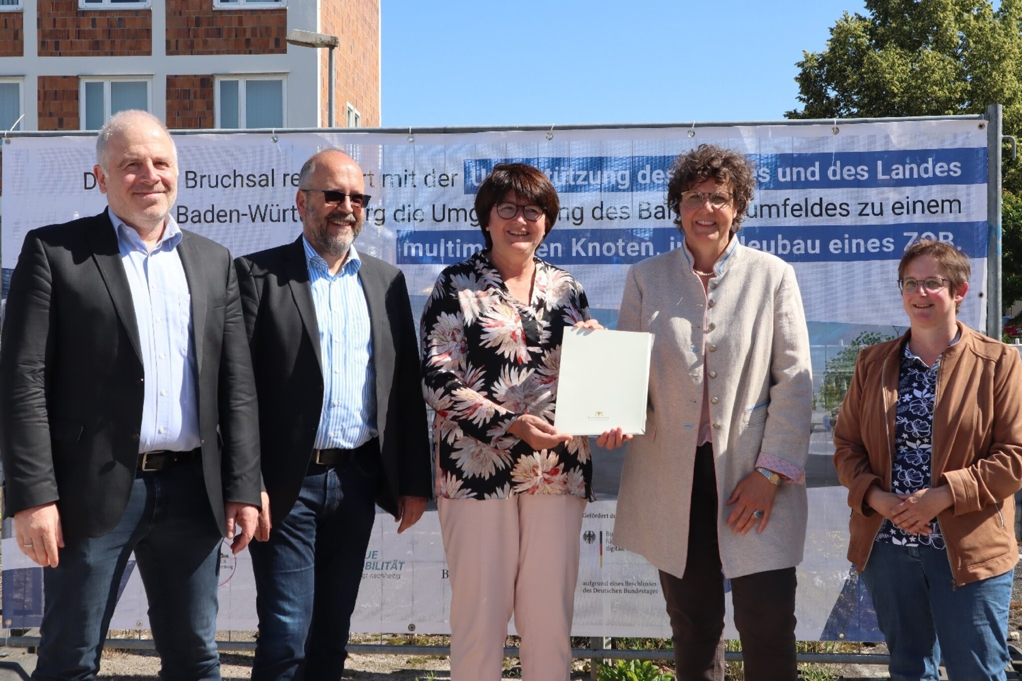 Fördergelder von rund 6 Millionen Euro: Neugestaltung des Bahnhofsareals in Bruchsal - Region